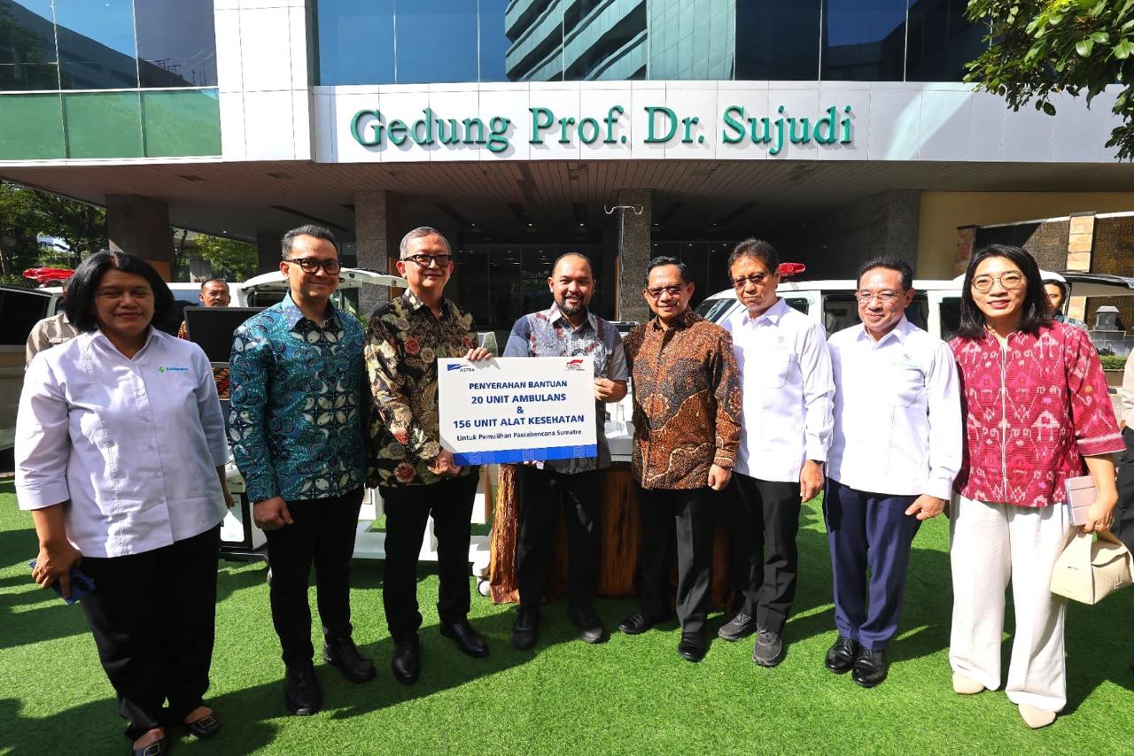 Nurani Astra Salurkan Bantuan Ambulans dan Alat Kesehatan Pascabencana ...