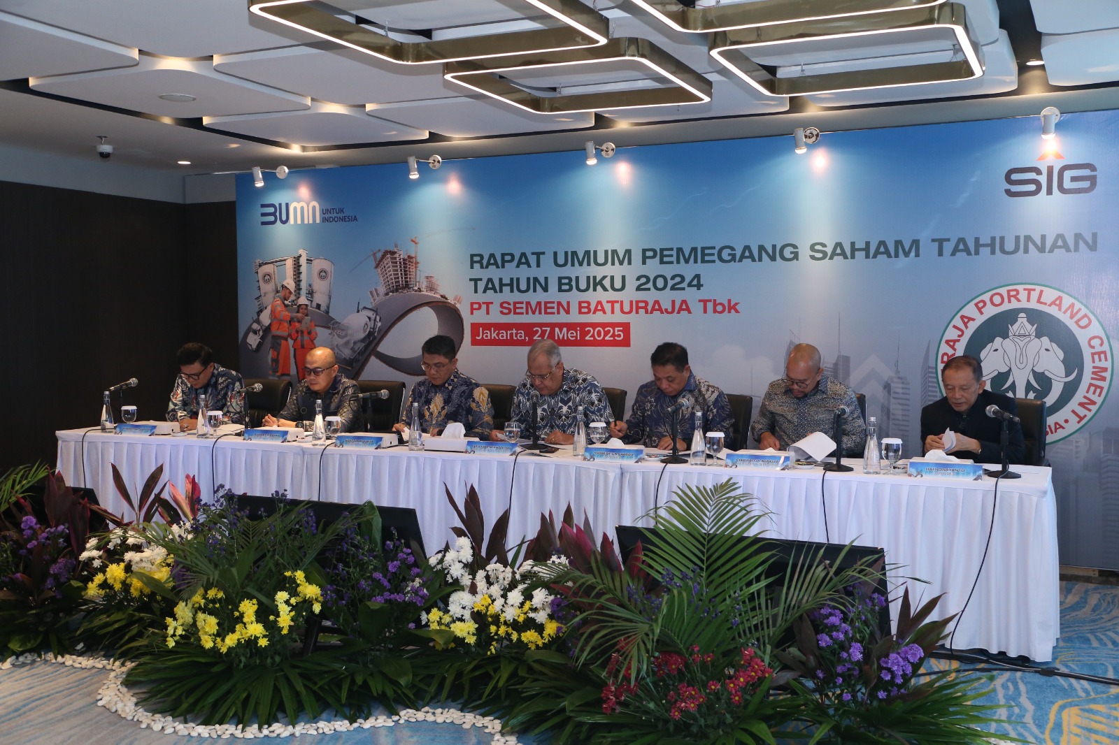 Bongkar Pasang Pucuk Pimpinan, Ini Susunan Terbaru Komisaris dan Direksi Semen Baturaja