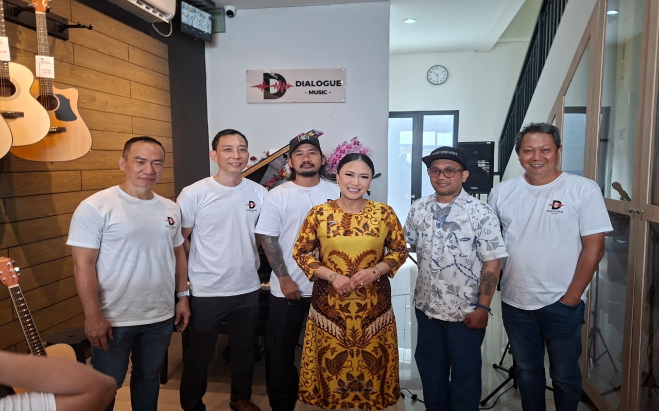 Dialogue Music Resmi Hadir di Gading Serpong, Tawarkan Sekolah Musik ...