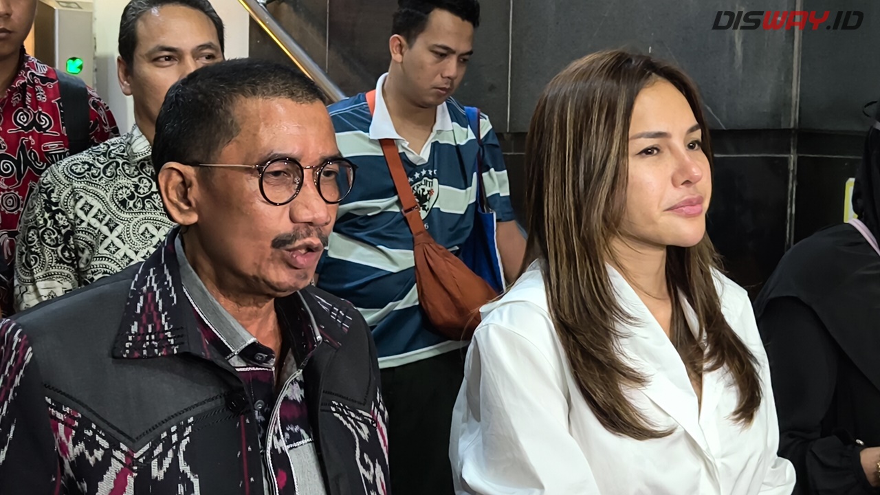 Nikita Mirzani Akan Sekolahkan Lolly ke Luar Negeri Lagi, Tunggu Vadel Badjideh Masuk Penjara?