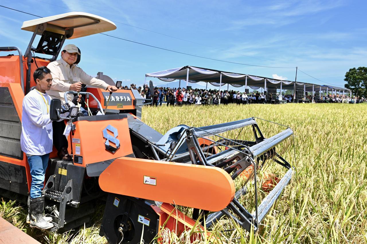 Prabowo: Petani Harus Dihargai, Bukan Disepelekan Elite di Jakarta!