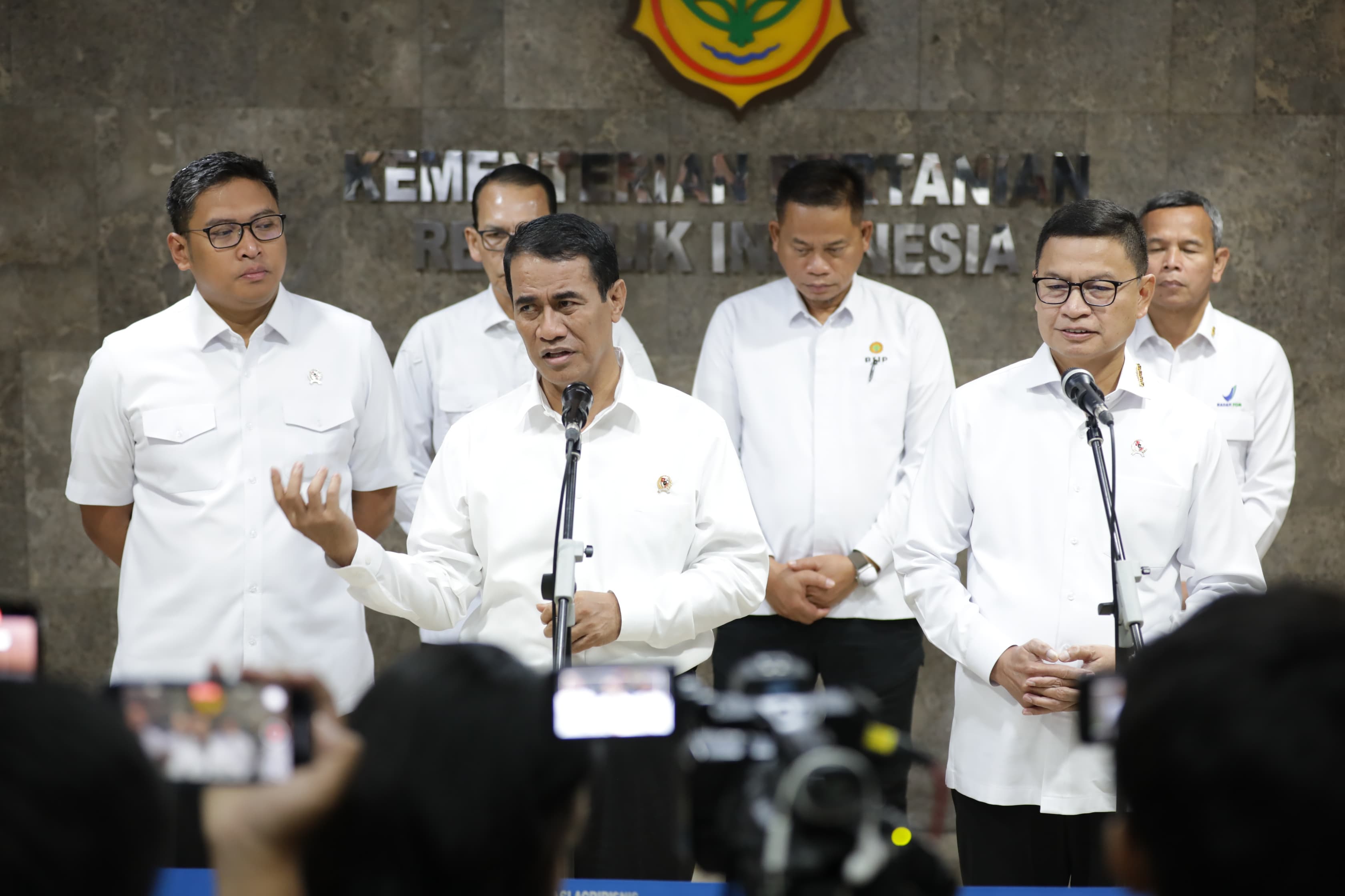 Pemerintah Mau Bangun Apotek Desa, Kembangkan Obat Herbal Lokal: Potensi Ekonomi Rp300T