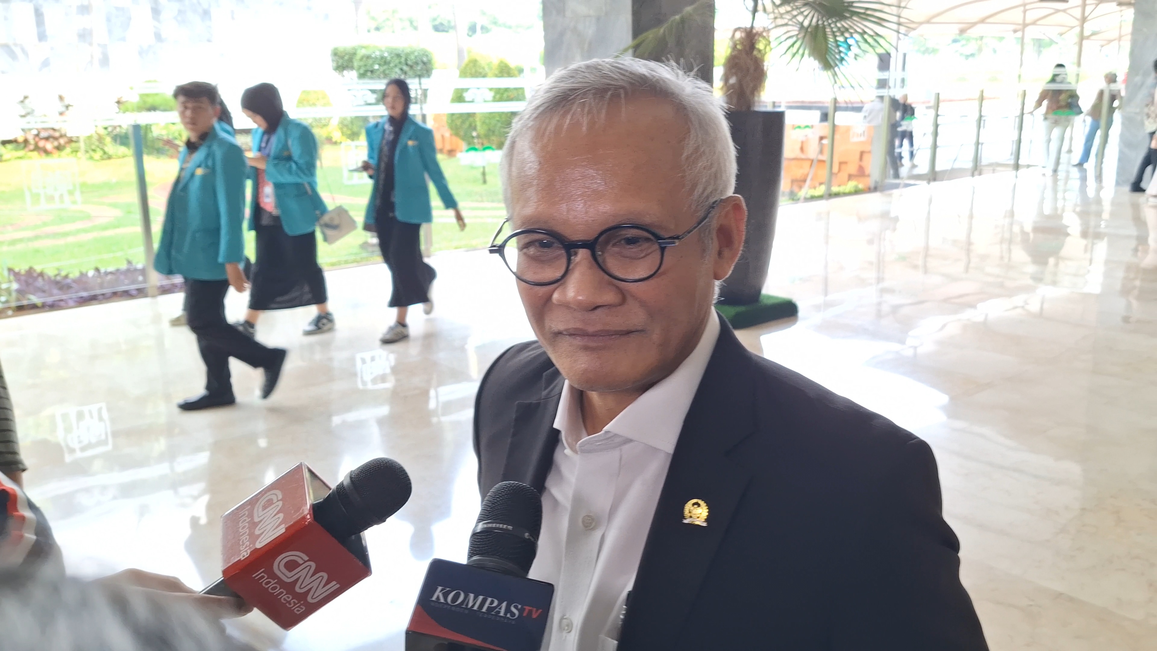 Aria Bima Minta Jokowi Jangan Ajak Rakyat Ikut Mikir Soal Ijazah: Beri Pencerahan untuk Bangsa