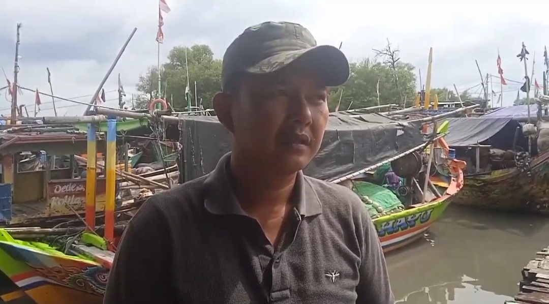 Nelayan Bingung Pembongkaran Pagar Laut Misterius di Tangerang Ditunda: Kami Gak Bisa Cari Ikan!