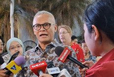 Viral! Kecantikan Bu Rara Guru Penjas Bikin Netizen Salah Fokus